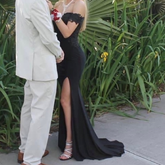 Dresses | Black Off The Shoulder Prom Dress Great For Taller Girls This ...